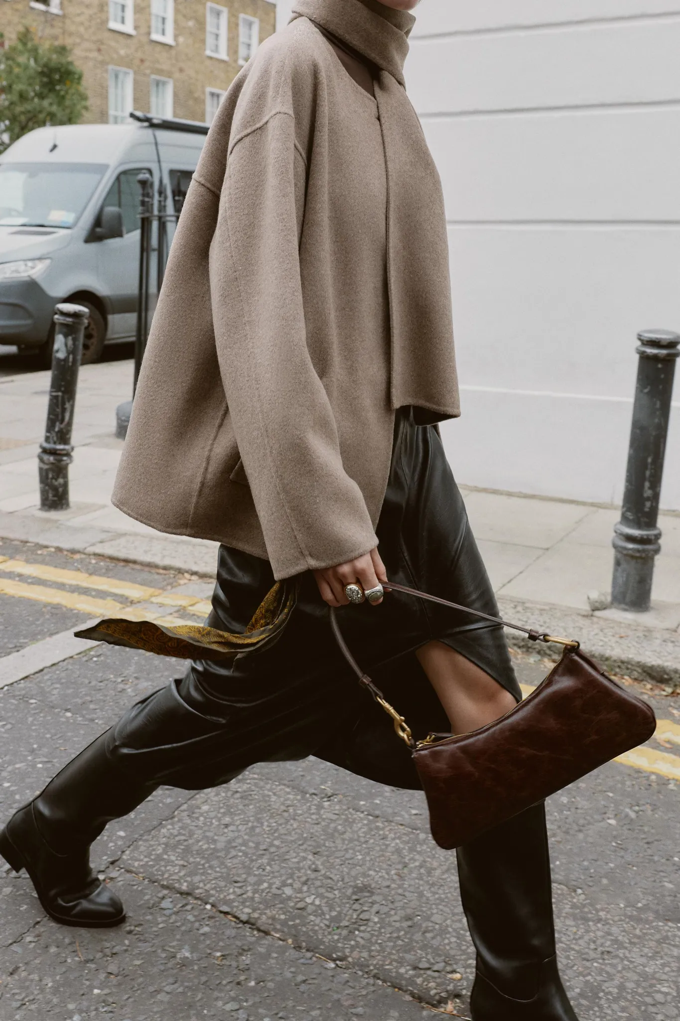 SHORT WOOL COAT WITH SCARF – American Store