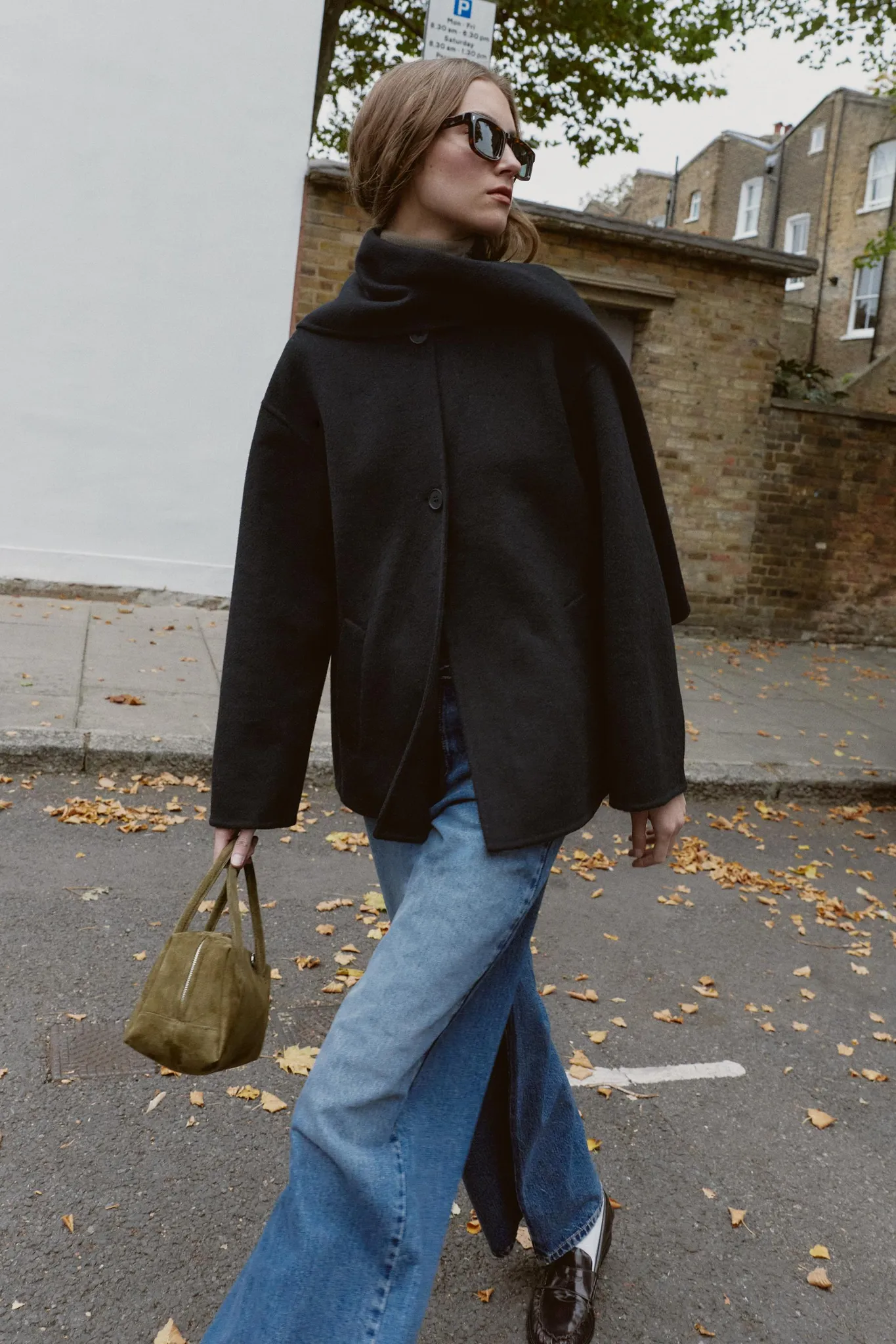 SHORT WOOL COAT WITH SCARF – American Store