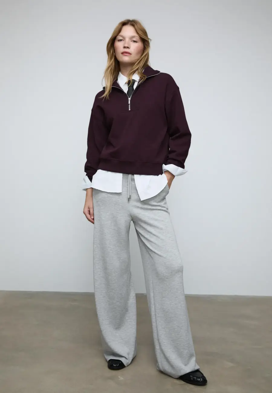 High-neck zip-up sweatshirt – American Store
