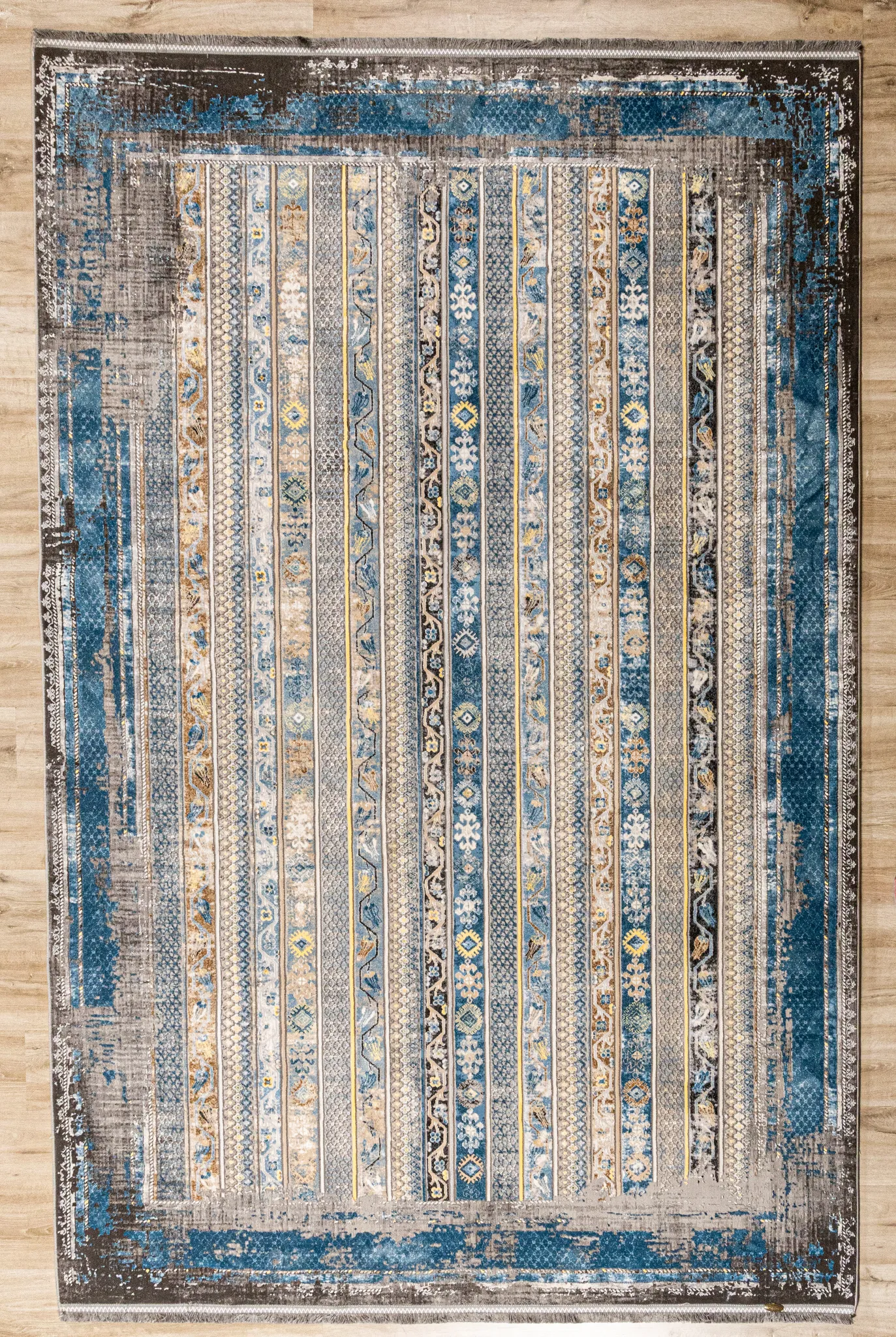AVANTIS – Manasra Carpet