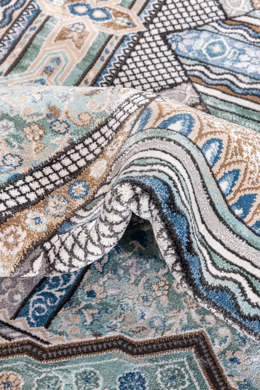 AVANTIS – Manasra Carpet
