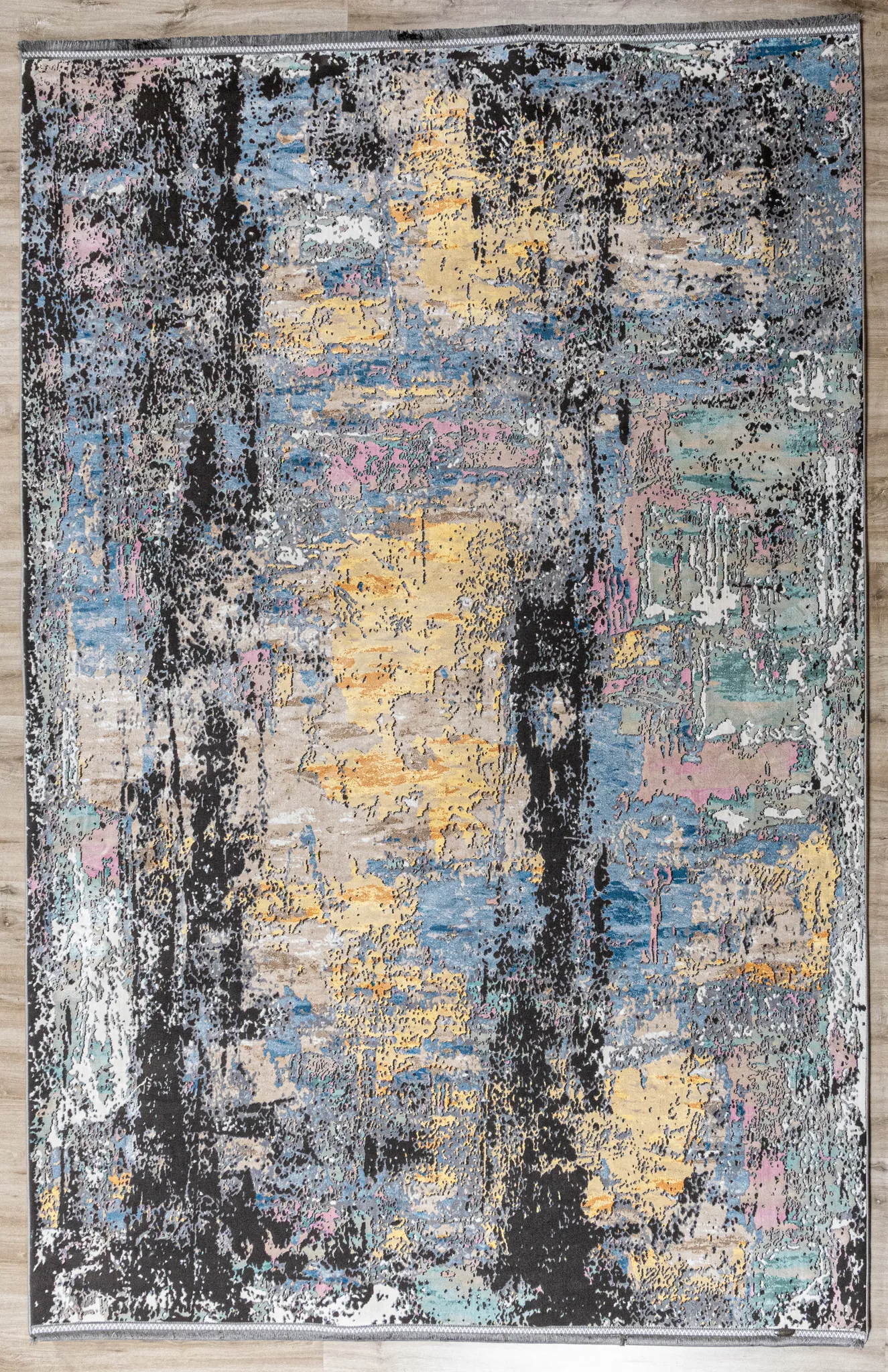 AVANTIS – Manasra Carpet